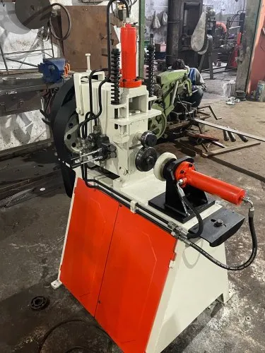 Hydraulic Threading Machine Manufacturer in India - Yashwant Industries