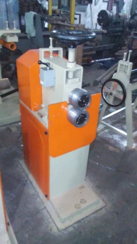 Mechanic Got Core Machine Manufacturer in India - Yashwant Industries